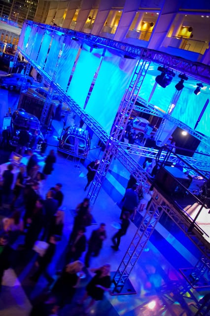 Square Stretch Shapes | StretchyScreens